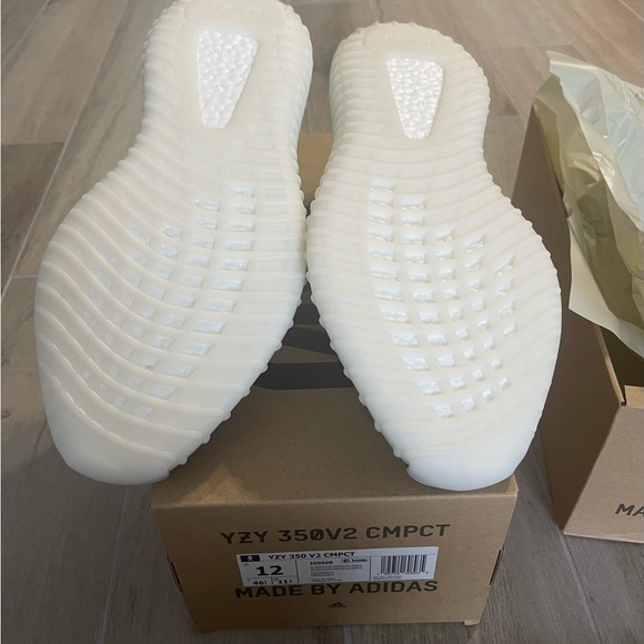 Yeezy | Shoes | Yzy 35 V2 Cmpct | Poshmark